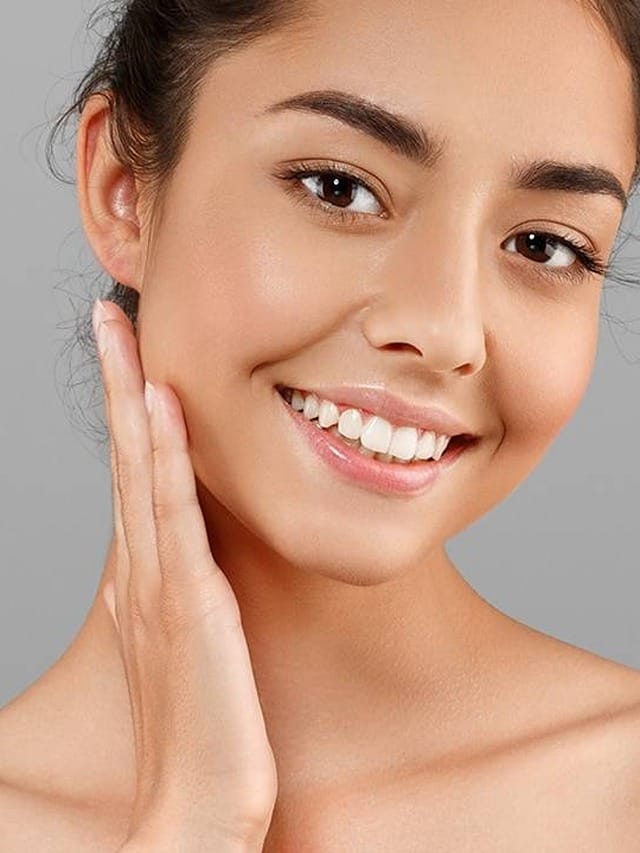 5 Must-Have Vitamins For Clear And Luminous Skin. - Sportskeeda Stories