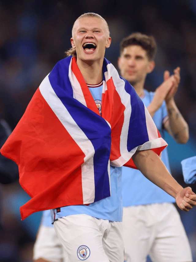 Won Both PL Player & Young Player Of The Season - Sportskeeda Stories