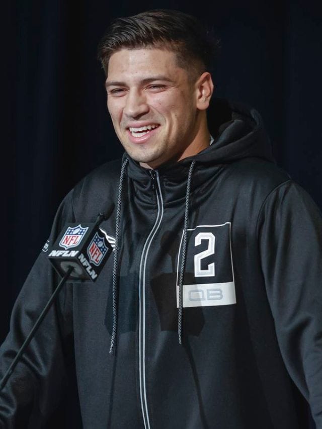 Patriots signed Matt Corral - Sportskeeda Stories