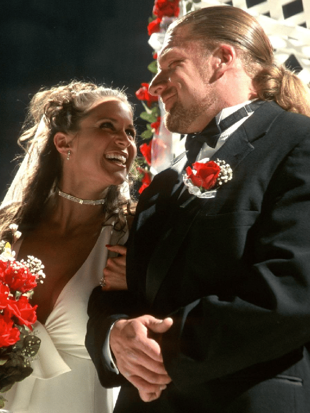 WWE Weddings - Sportskeeda Stories