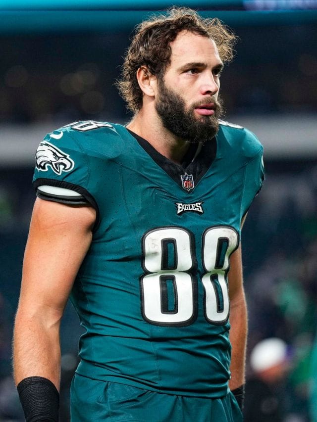 Dallas Goedert’s injury - Sportskeeda Stories