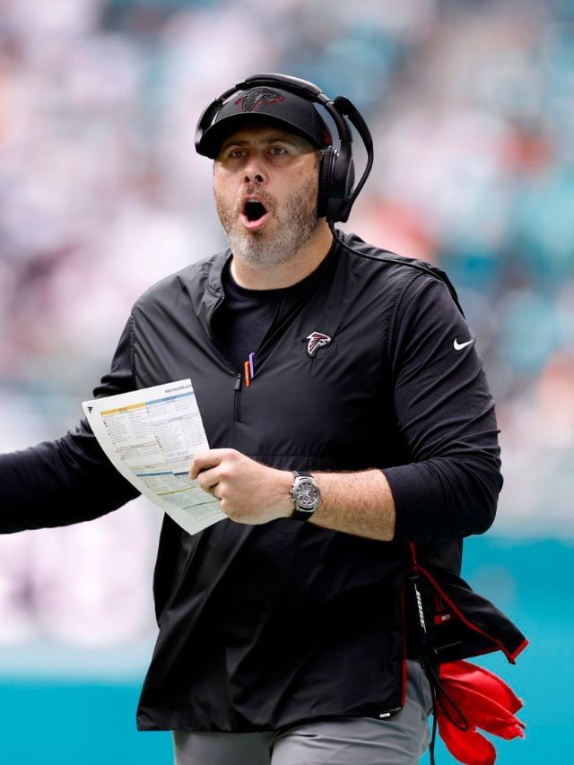 Coaches who could replace Arthur Smith - Sportskeeda Stories